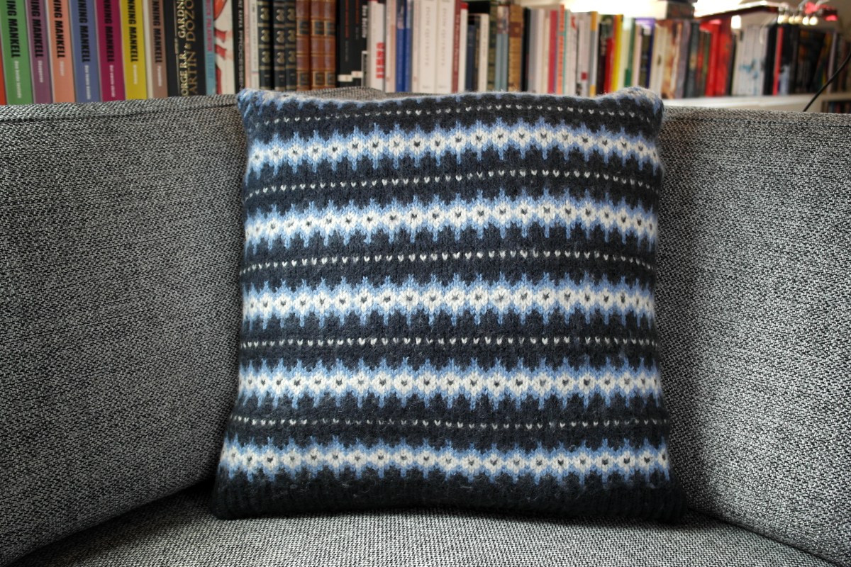 Strikzillas nye sofapuder – Strikzilla